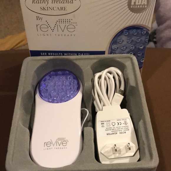 kathy ireland | Makeup | Revive Light Therapy Acne Treatment Kit | Poshmark